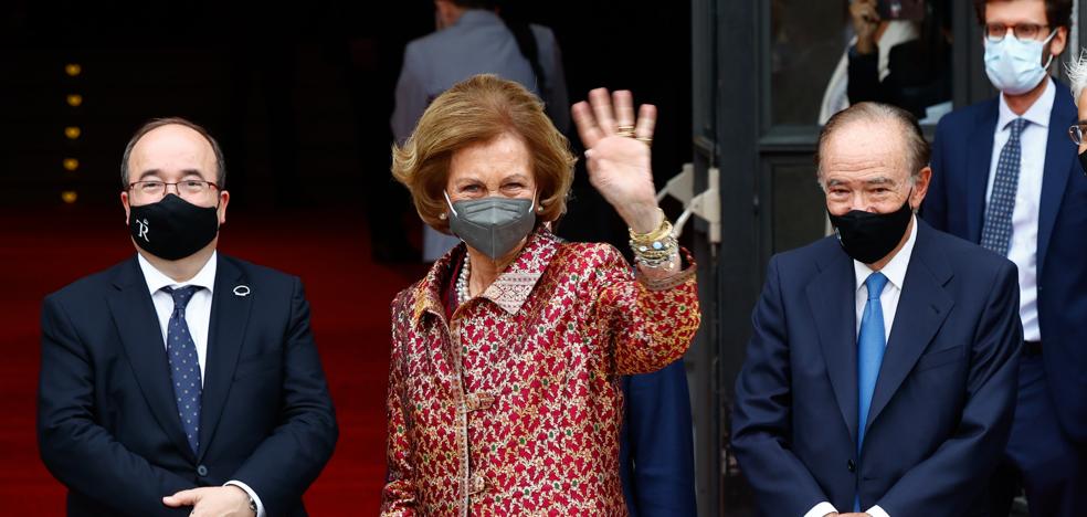 El significado oculto de la presencia oficial de la reina Sofía en el estreno de la nueva ...