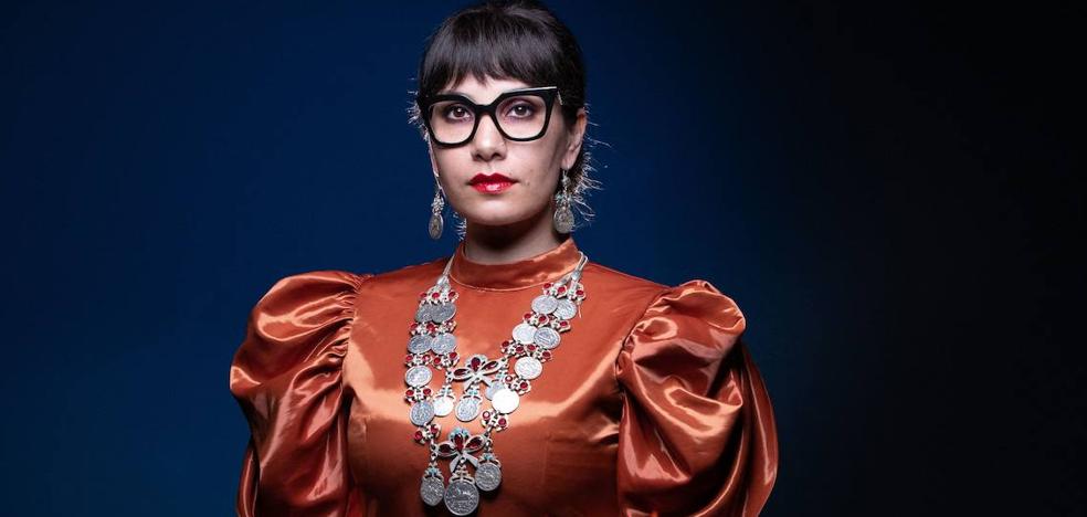 Rada Akbar, Premio Mujerhoy 2021: «Las mujeres en Afganistán sienten ...