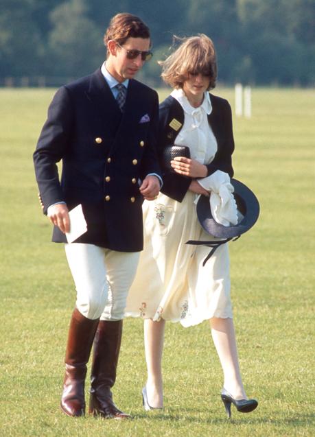 Quién es Jane Wellesley, la novia de Carlos III que no quiso reinar ...