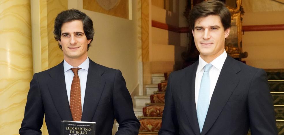 La vidas paralelas de Fernando y Carlos Fitz-James Stuart, los hijos ...