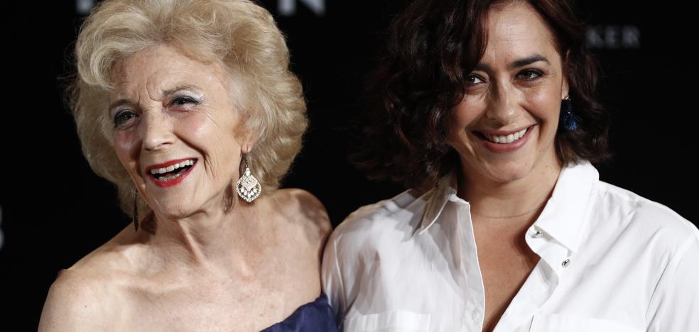 Así es María Isasi, la única hija de Marisa Paredes: madre de una niña ...